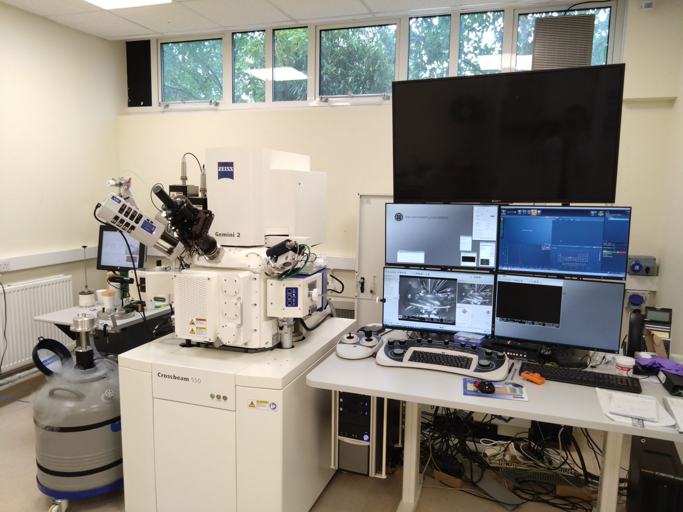 Cryo-FIB-SEM – Edinburgh Complex Fluids Partnership